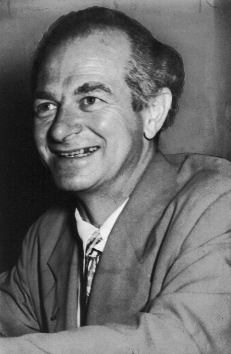 Festa do Dia - LINUS PAULING: 5 FATOS SOBRE O HOMEM DUAS VEZES VENCEDOR ...